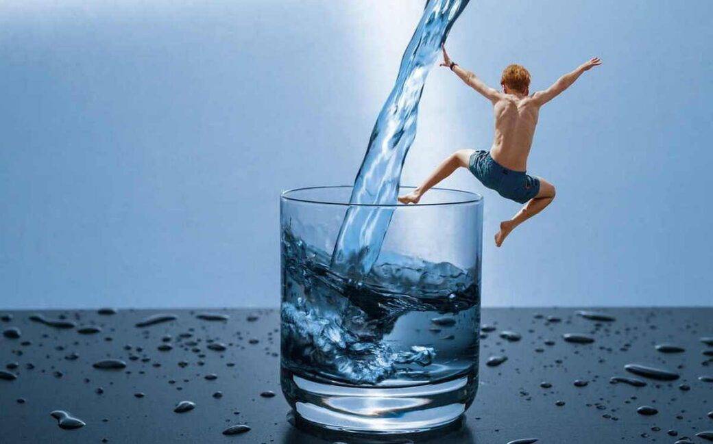How to Avoid Dehydration for Better Eye Health - Eyesight Academy